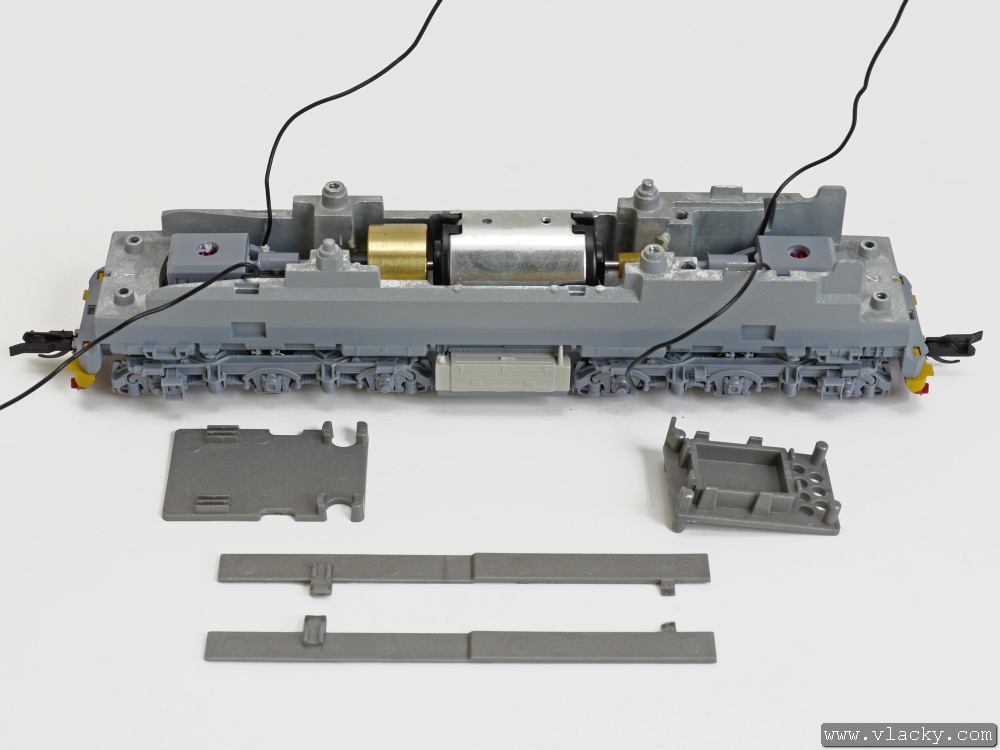 Návod na osazení dieselové lokomotivy Roco BR120 „Sergej” LISSY vysílačem